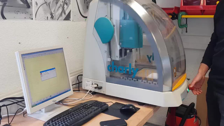 Exploitation de la machine à commande numérique Charly Robot - Sciences ...